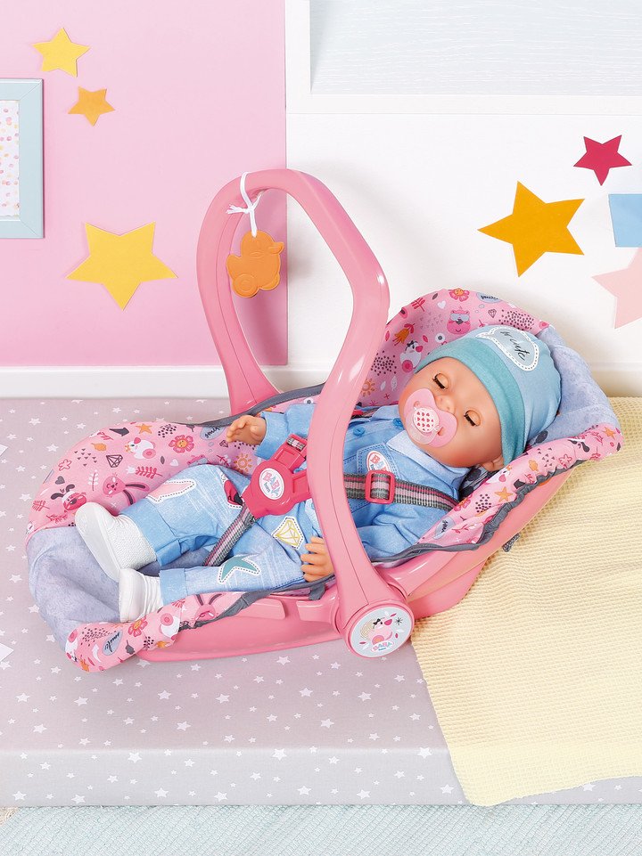 BABY born: Fantasievolles Rollenspiel in farbenfrohen Spielwelten